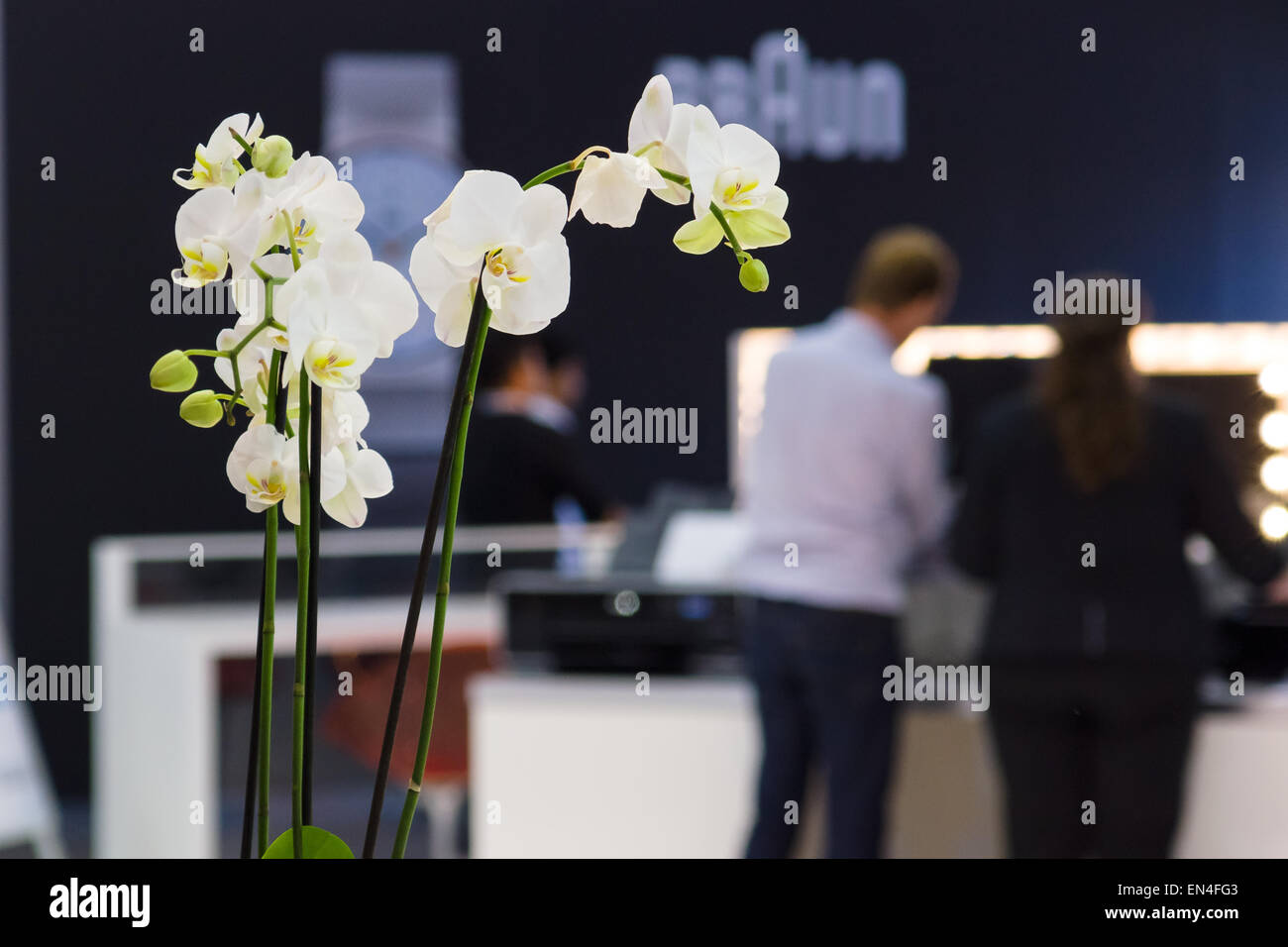 Braun stand hi-res stock photography and images - Alamy