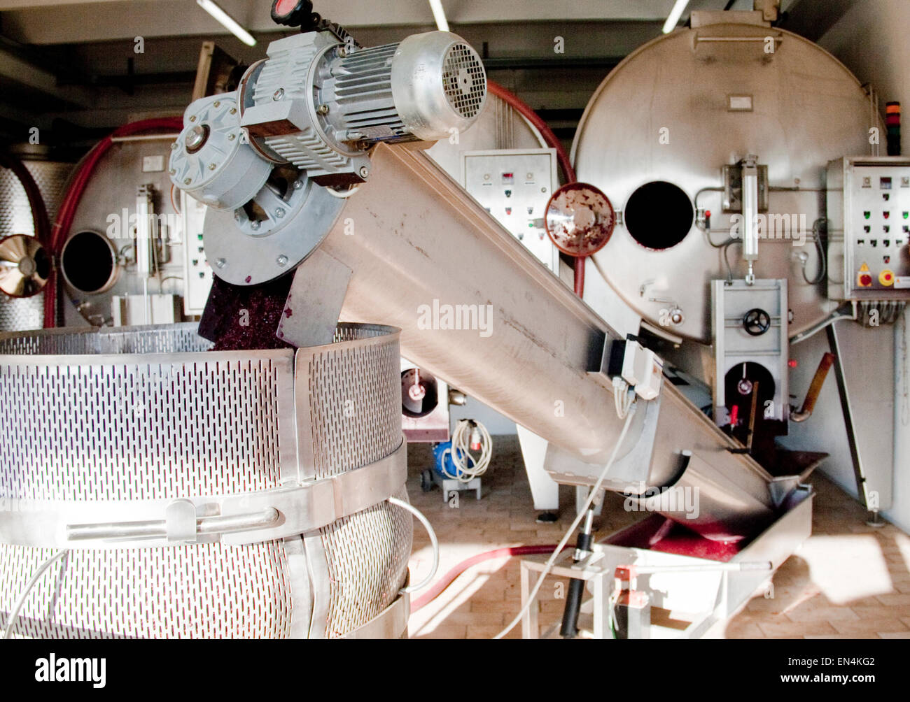 Wine production process hi-res stock photography and images - Alamy