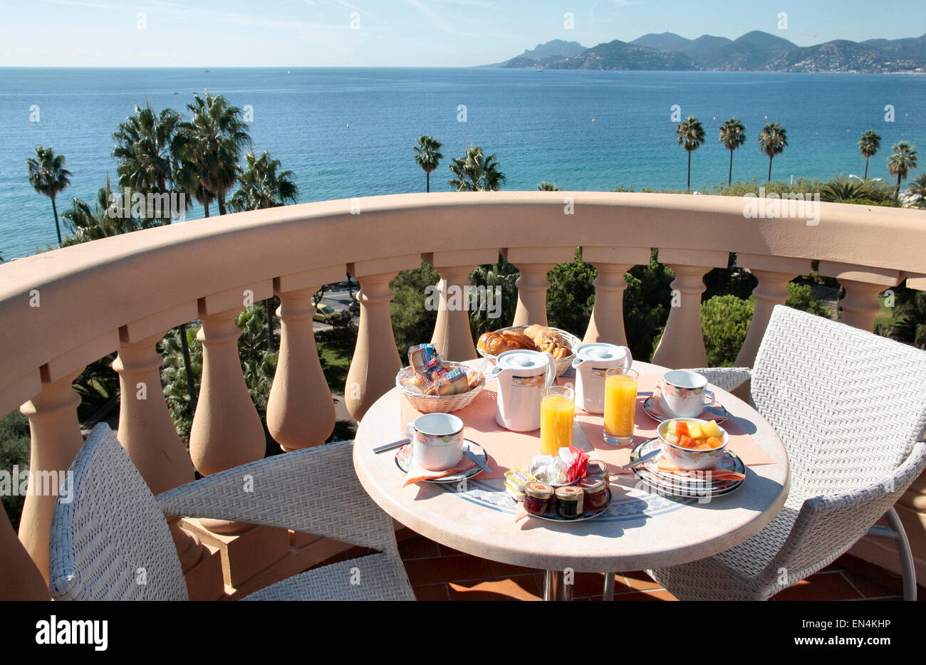 The french riviera cannes hi-res stock photography and images - Alamy