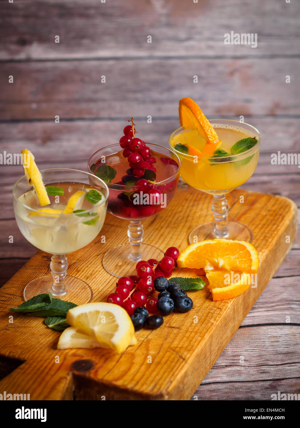 Cocktail fruits hi-res stock photography and images - Alamy