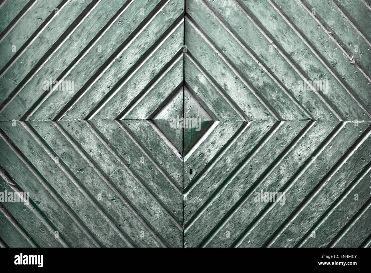 Details of an old wooden door with diamond pattern Stock Photo - Alamy