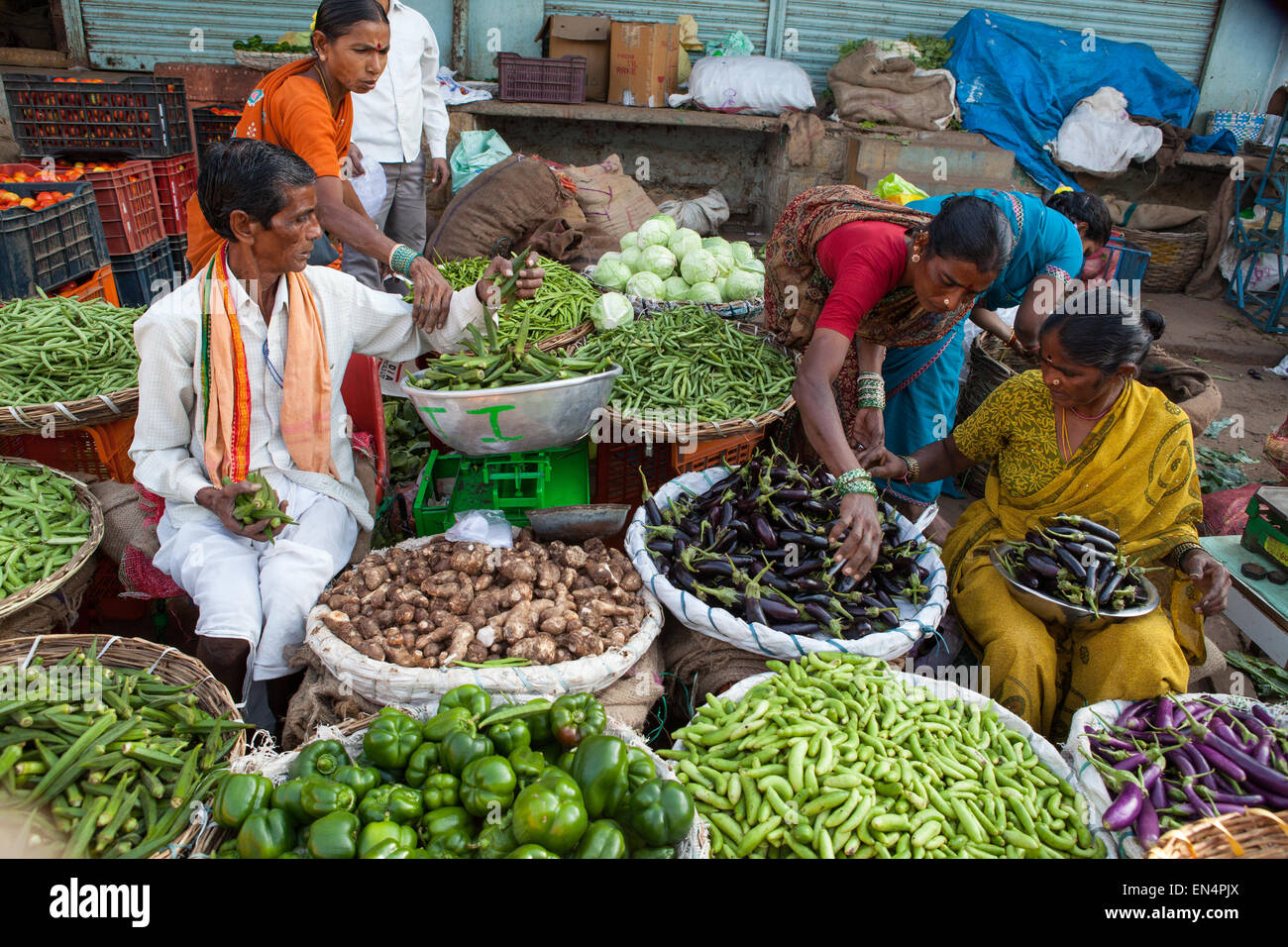 Hyderabad food market hi-res stock photography and images - Alamy