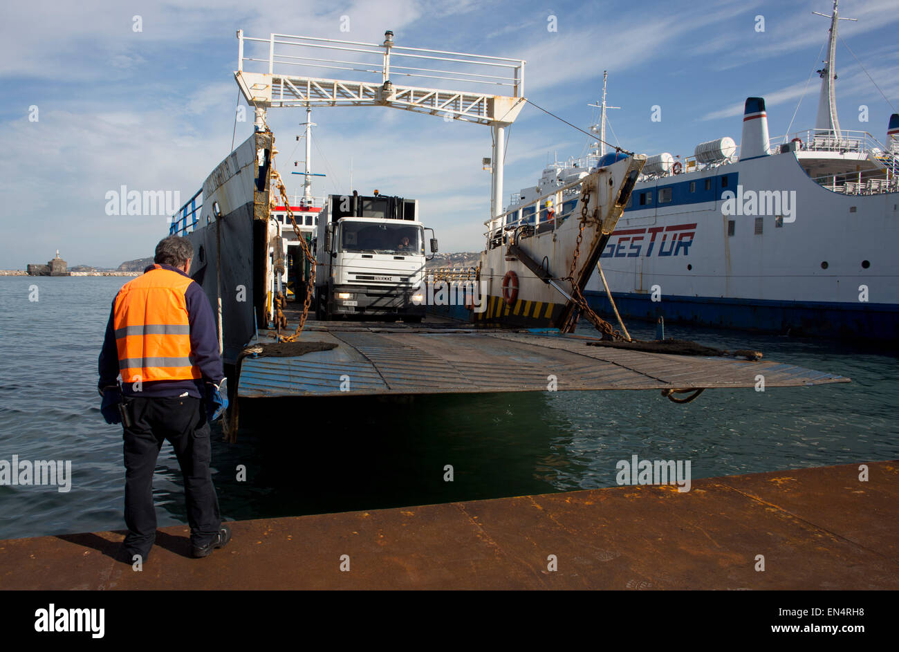 ferry from naples arriving at procida island Stock Photo - Alamy