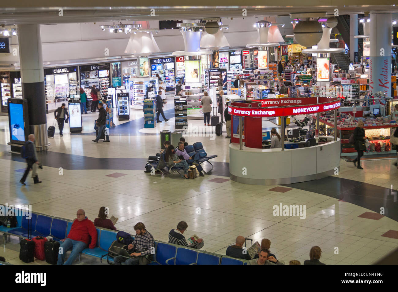 Inside gatwick airport terminal hi-res stock photography and images - Alamy