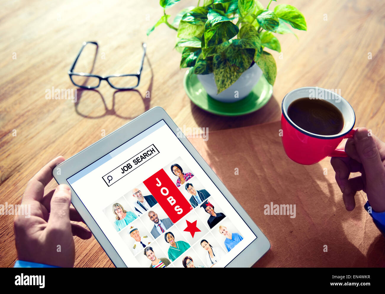 Holing hands hi-res stock photography and images - Alamy