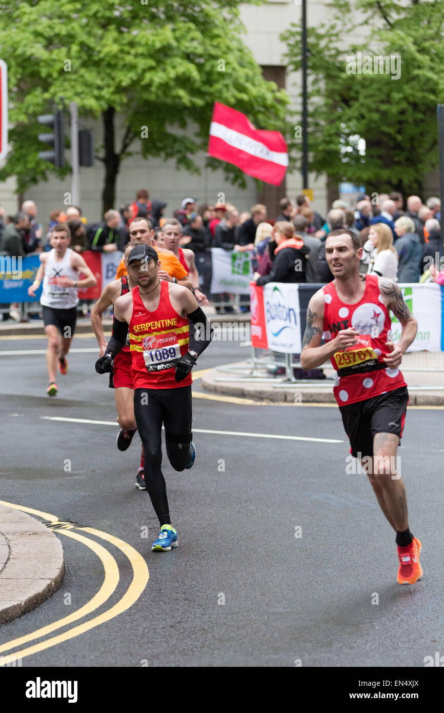 Club, charity and ballot runners, running at the 2015 Virgin Money ...