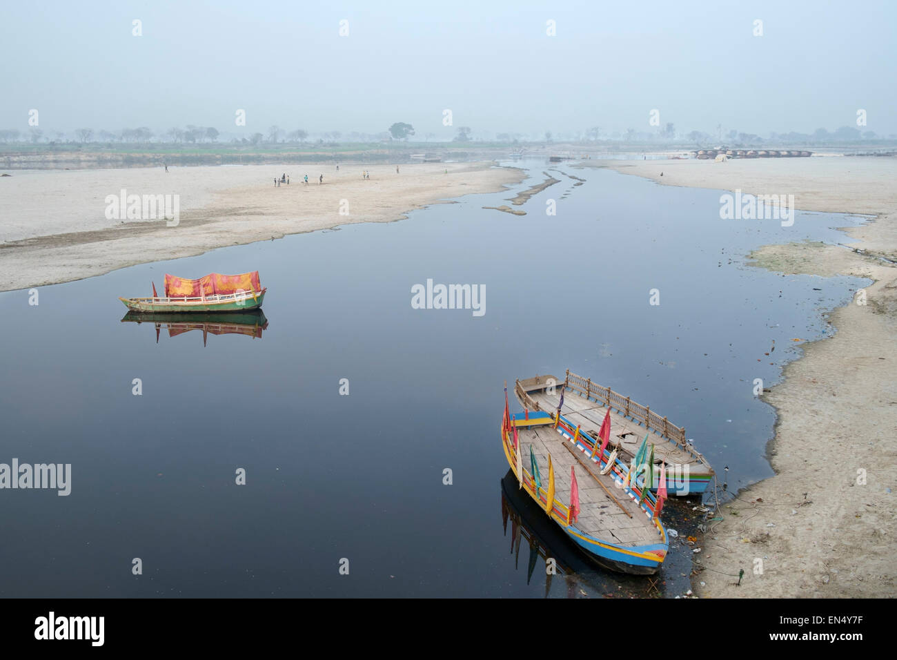 Vrindavan River Stock Photos & Vrindavan River Stock Images - Alamy