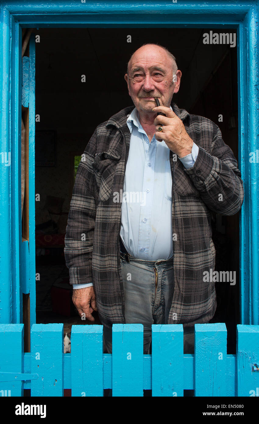 Old irish man hi-res stock photography and images - Alamy