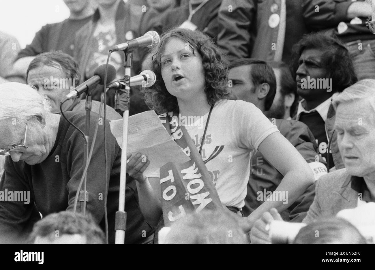 Liverpool 1980s protest hi-res stock photography and images - Alamy