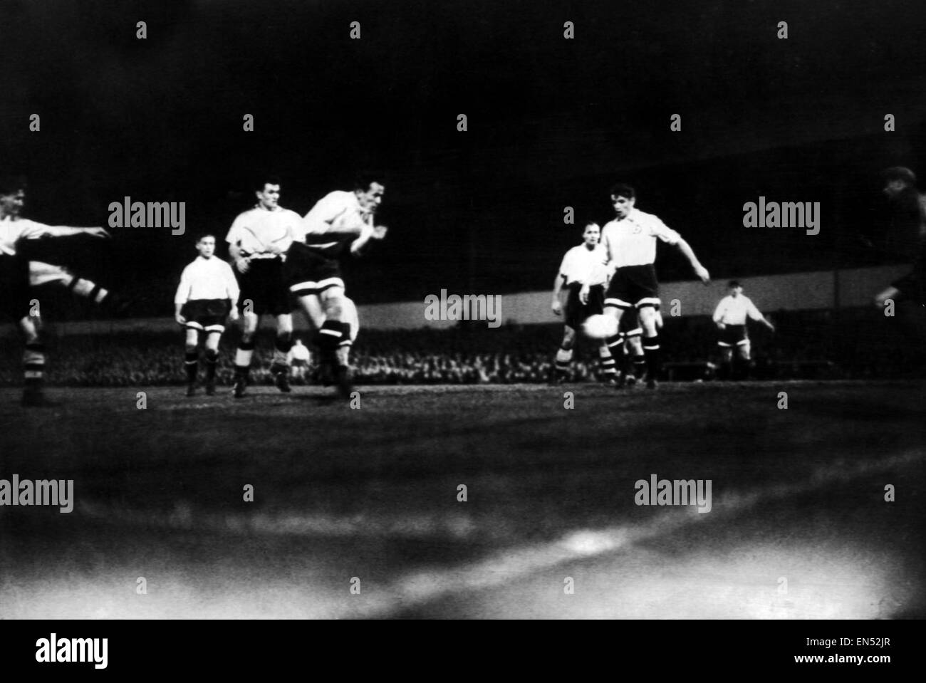 Wolverhampton Wanderers Captain Bill Slater scores first goal for ...