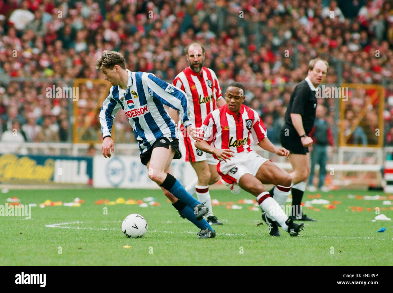 Chris waddle sheffield hi-res stock photography and images - Alamy