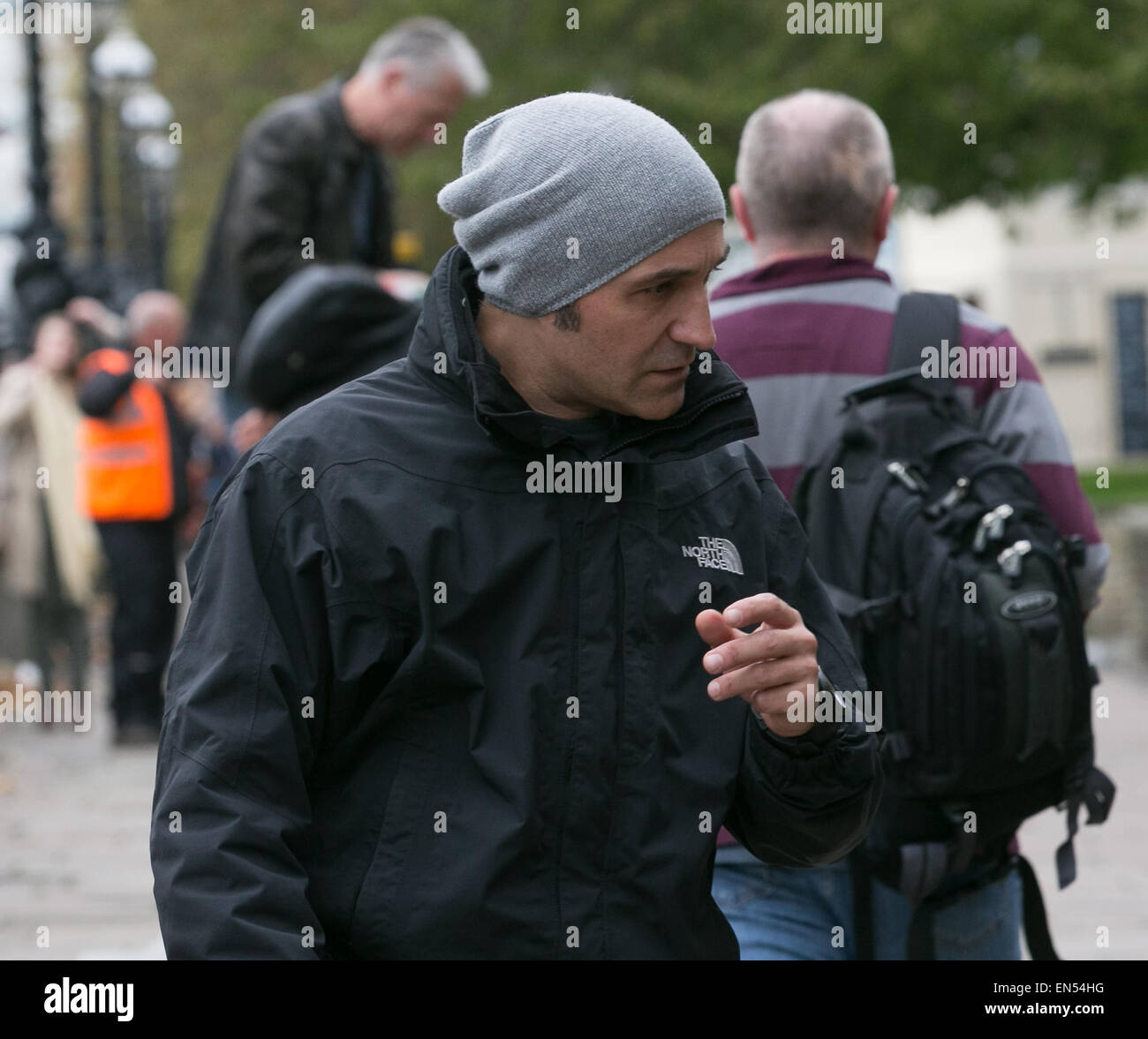 Filming of the new movie 'London Has Fallen' begins at Lambeth Bridge ...