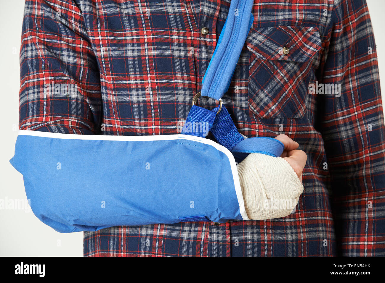 Arm sling hi-res stock photography and images - Alamy