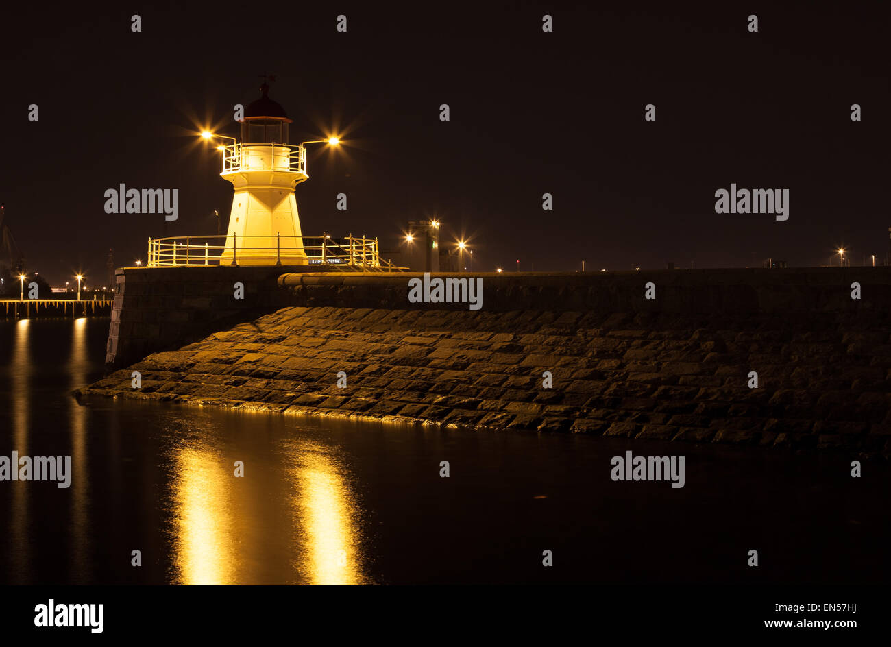 Lighthouse ship night hi-res stock photography and images - Alamy