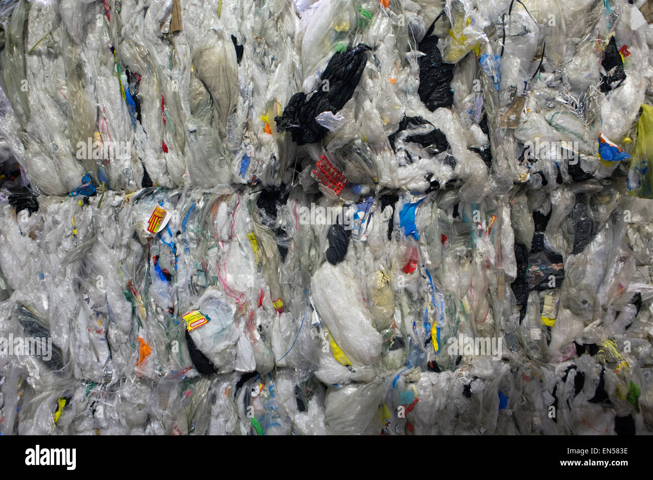 Plastic recycling factory hi-res stock photography and images - Alamy