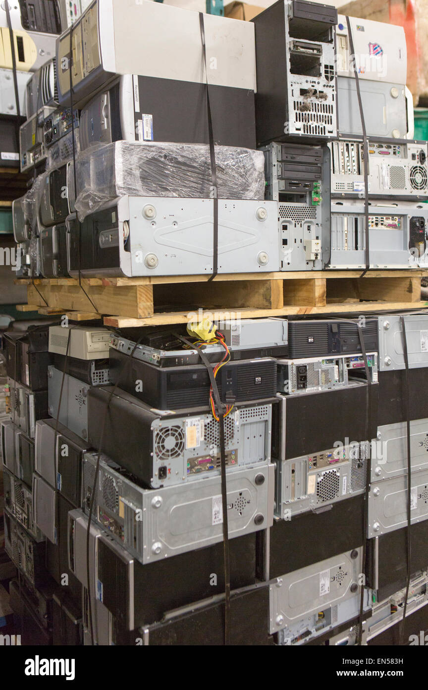 recycling plant for computers Stock Photo - Alamy