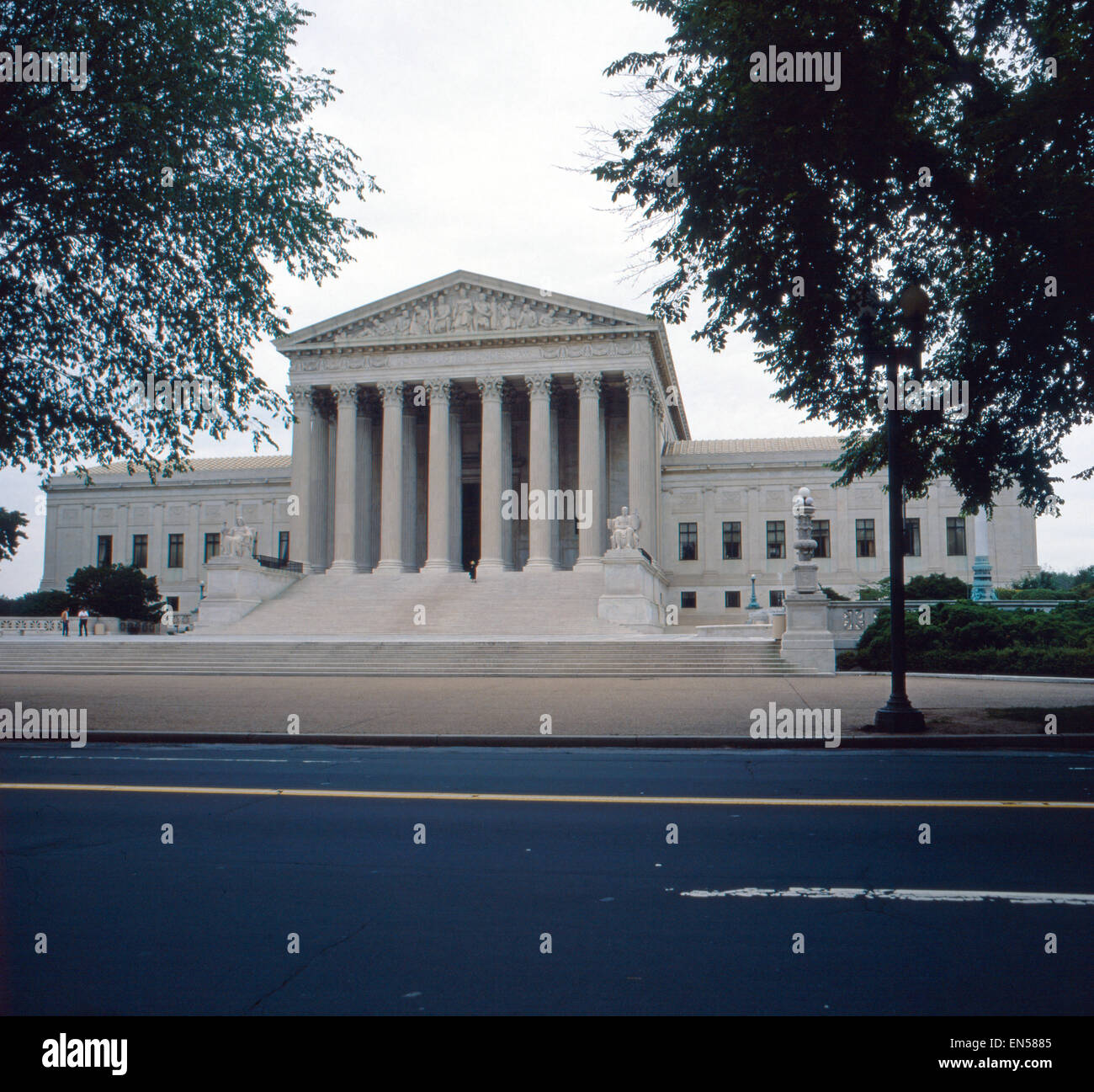 Us government 1980s hi-res stock photography and images - Alamy