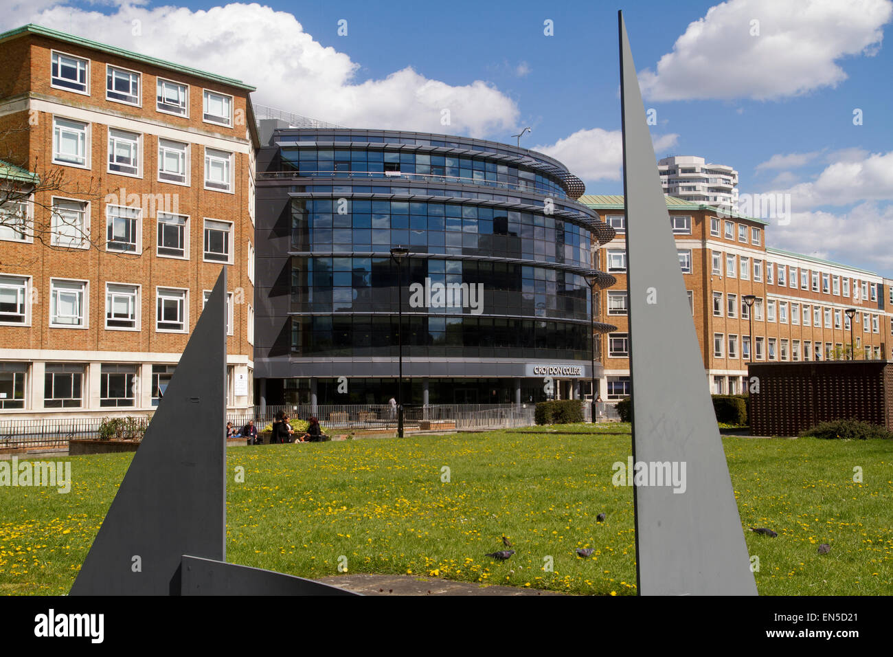 Croydon College in Croydon Surrey UK Stock Photo - Alamy