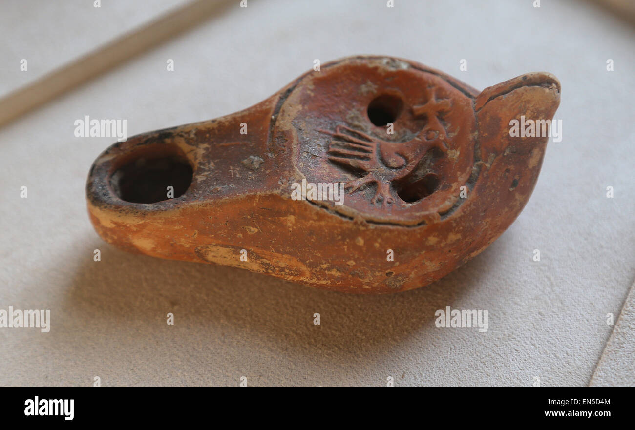 Roman lamp. Early Christian. Symbolism. The Dove with cross. 4th ...