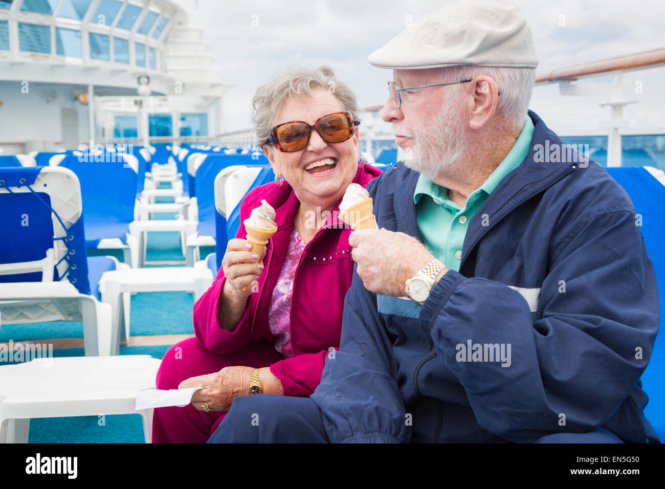 Senior on holiday ice cream hi-res stock photography and images - Alamy
