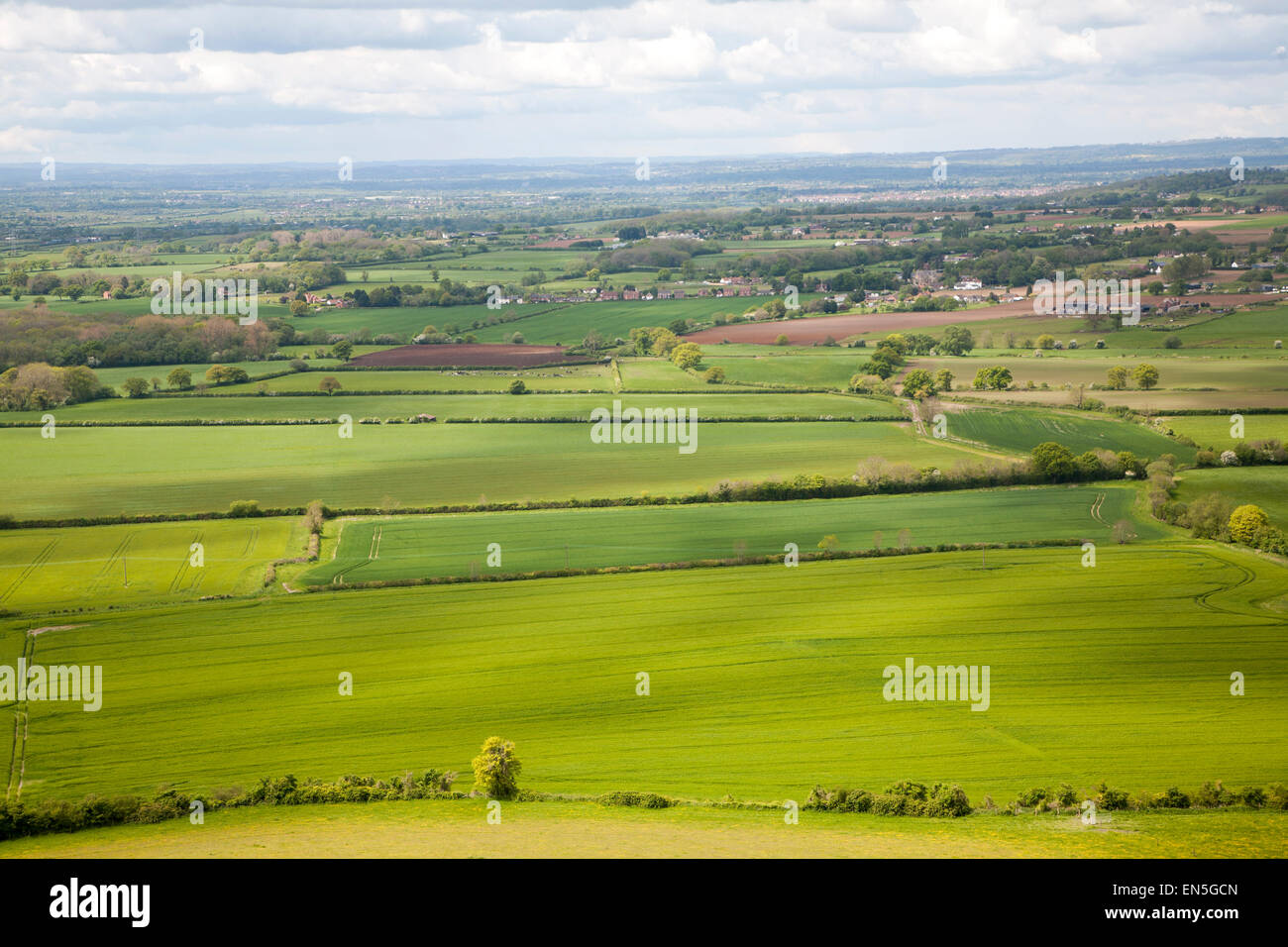 Landscape patchwork fields uk hi-res stock photography and images - Alamy