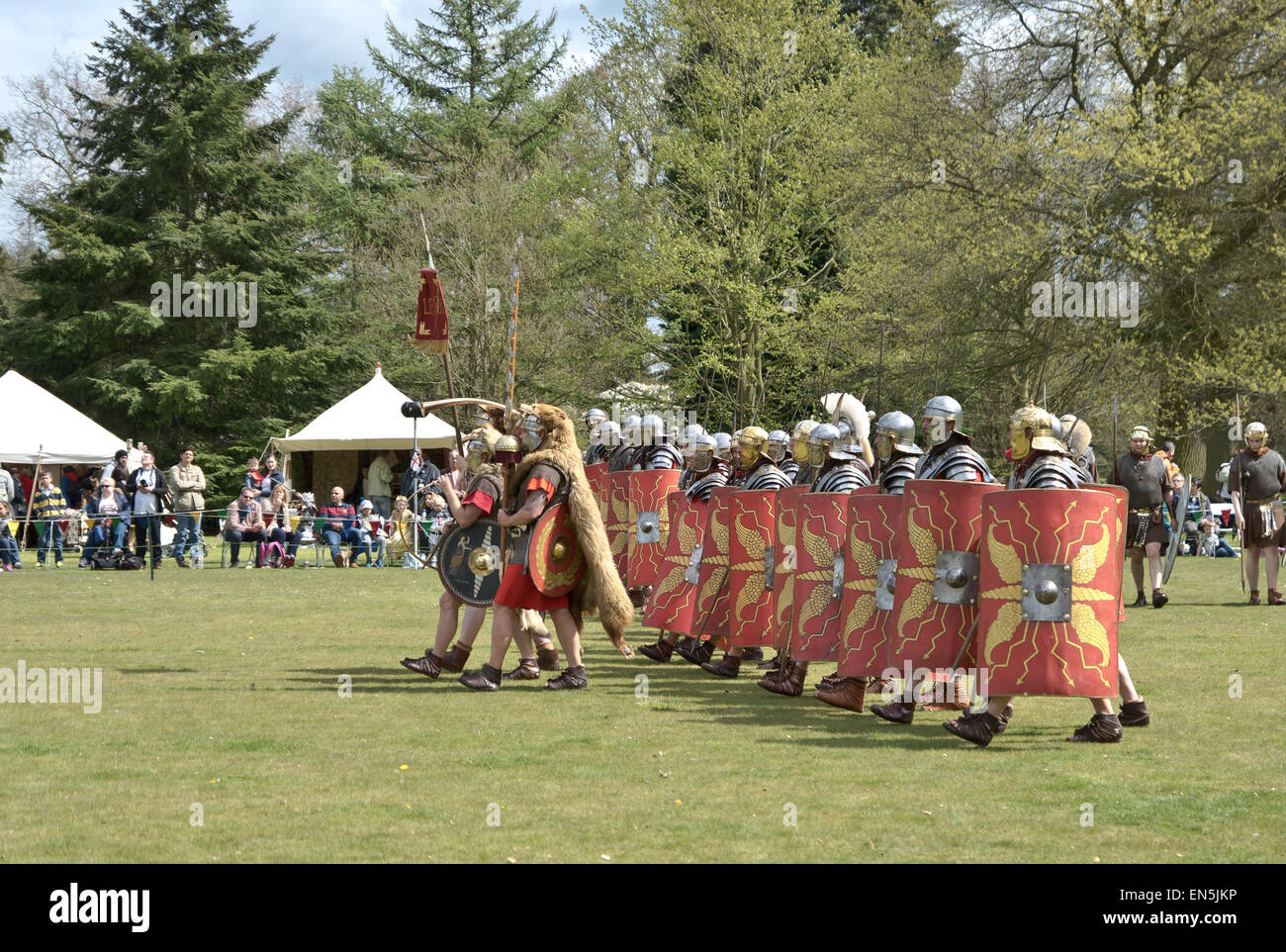 The Ermine Street guard Roman army re-enactment display team Stock ...