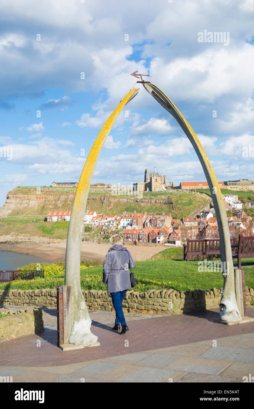 Whales jaw bone hi-res stock photography and images - Alamy