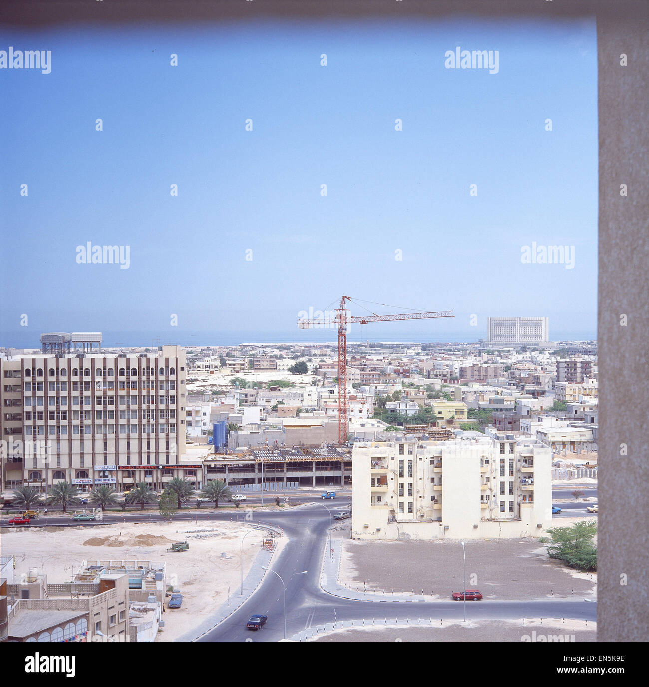 Dubai 1980s hi-res stock photography and images - Alamy