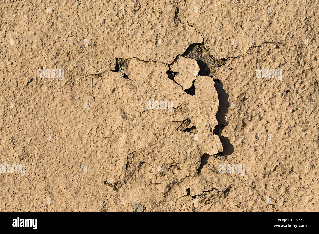 Close up, of a wall crack texture Stock Photo - Alamy