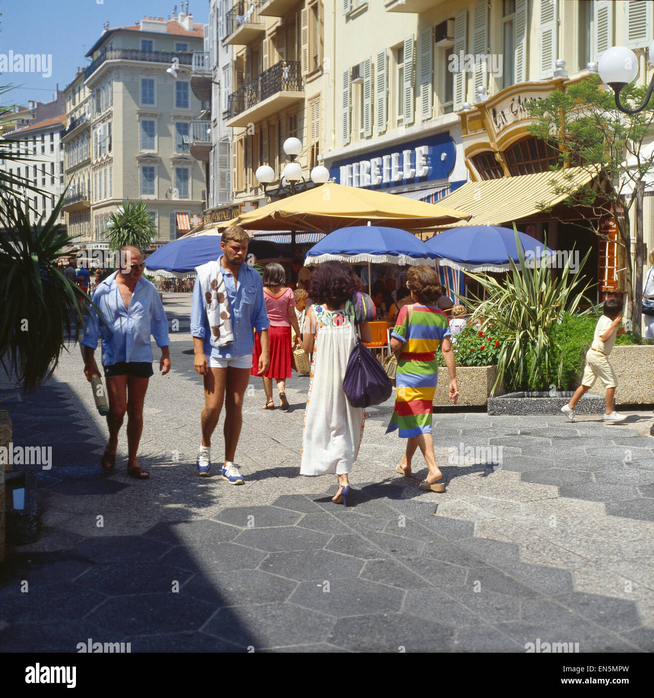 Bummeln hi-res stock photography and images - Alamy