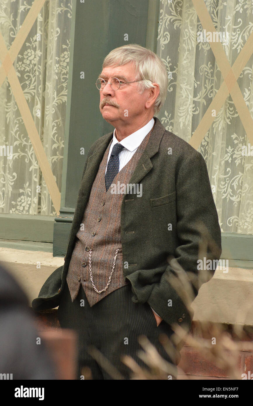 Tom Courtenay plays Corporal Jones on the 'Dad's Army' film set in ...