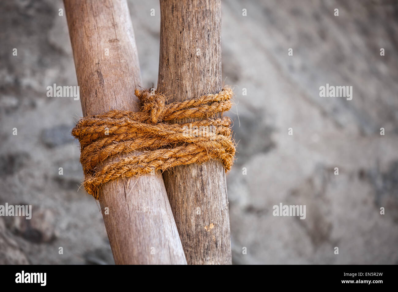 Lashing hi-res stock photography and images - Alamy