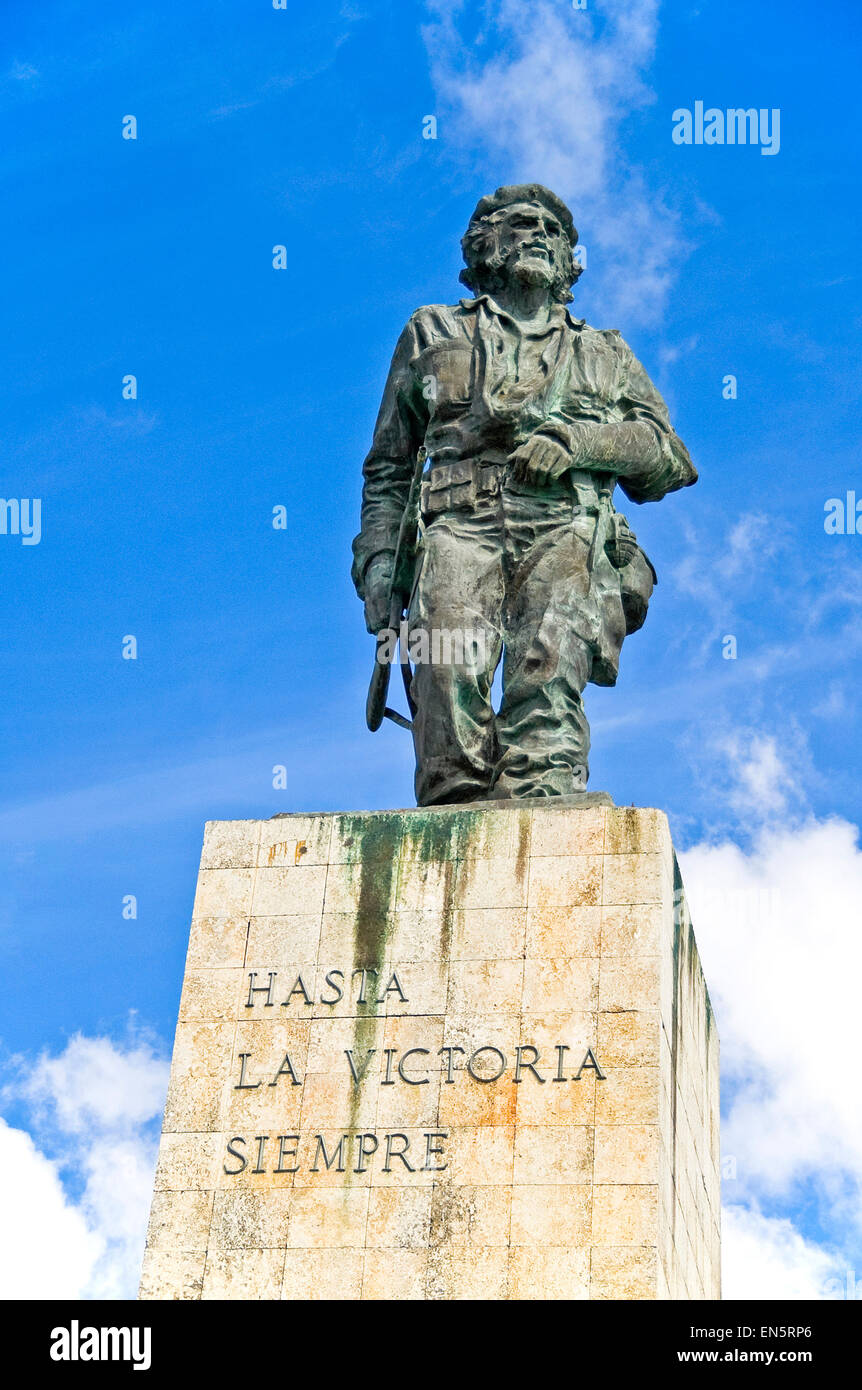 Person standing close to statue hi-res stock photography and images - Alamy