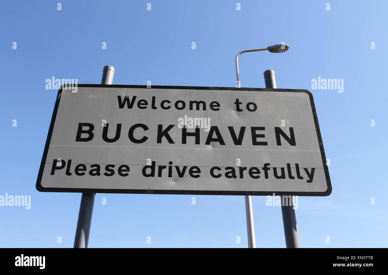 Welcome to Buckhaven sign Fife Scotland April 2015 Stock Photo - Alamy