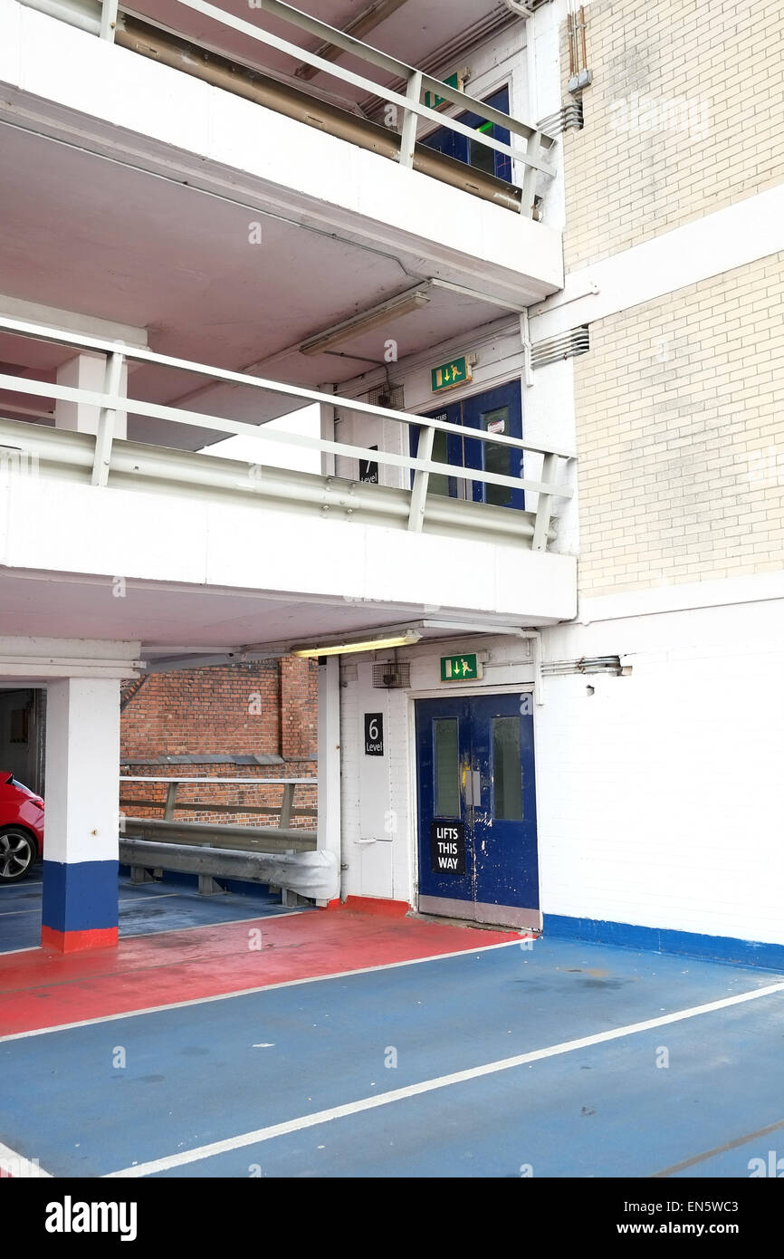 Multi storey car park multi storey high levels hi-res stock photography ...