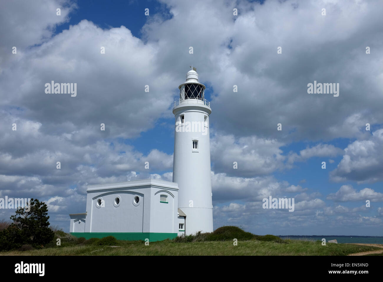 Hurst point Lighthouse on Hurst Spit next to Hurst Castle in Keyhaven ...
