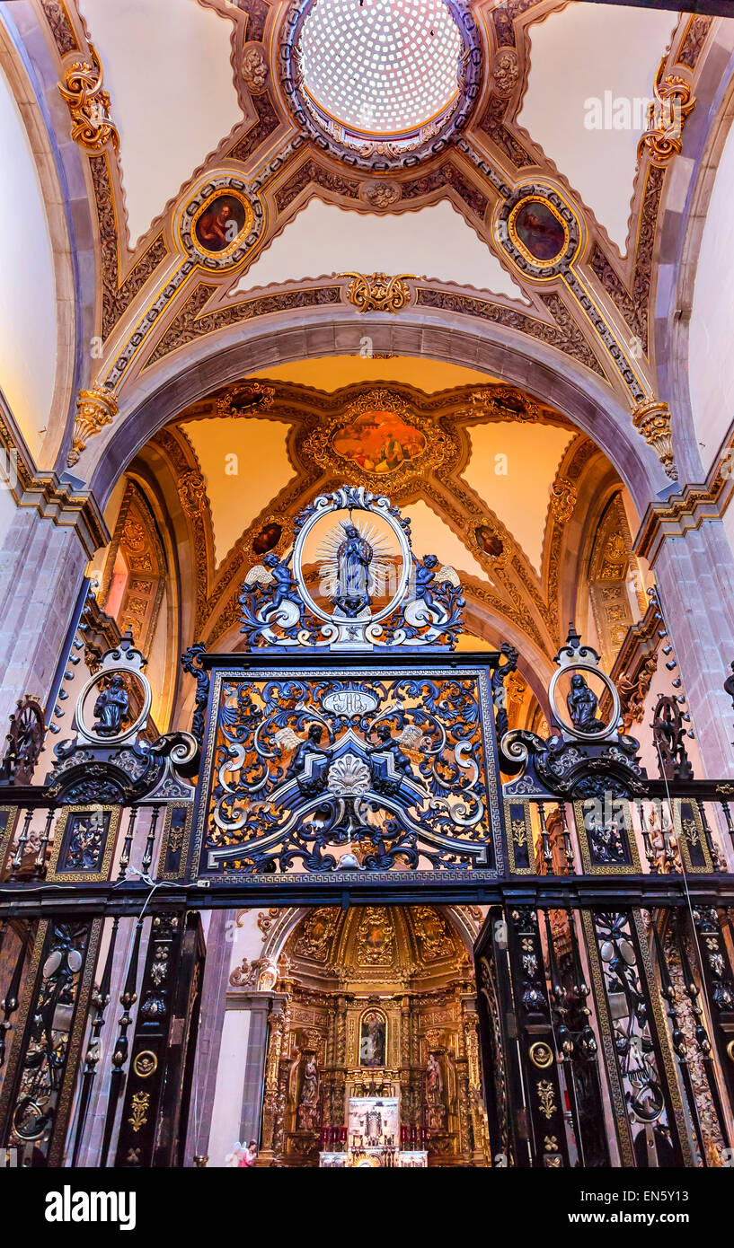 Small Chapel Altar Old Basilica Shrine of Guadalupe Mexico City Mexico ...