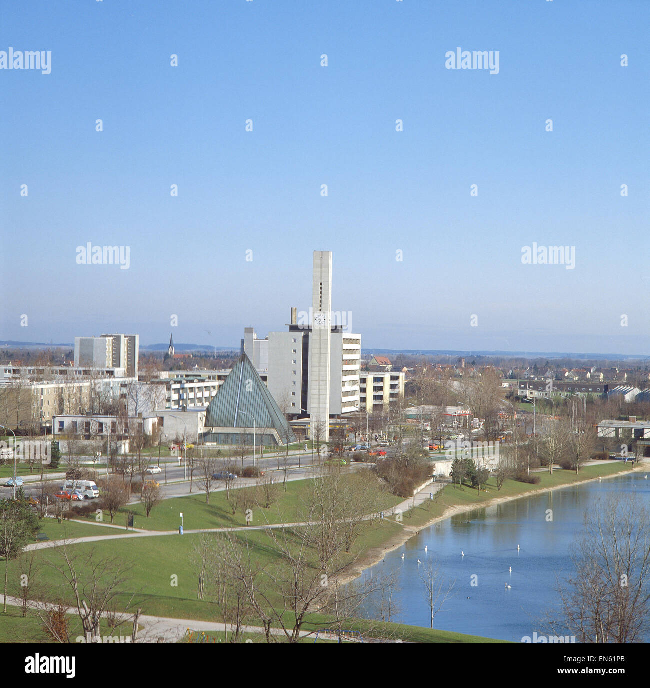 Deutschland, München, Trabantenstadt Lerchenauer See Stock Photo - Alamy