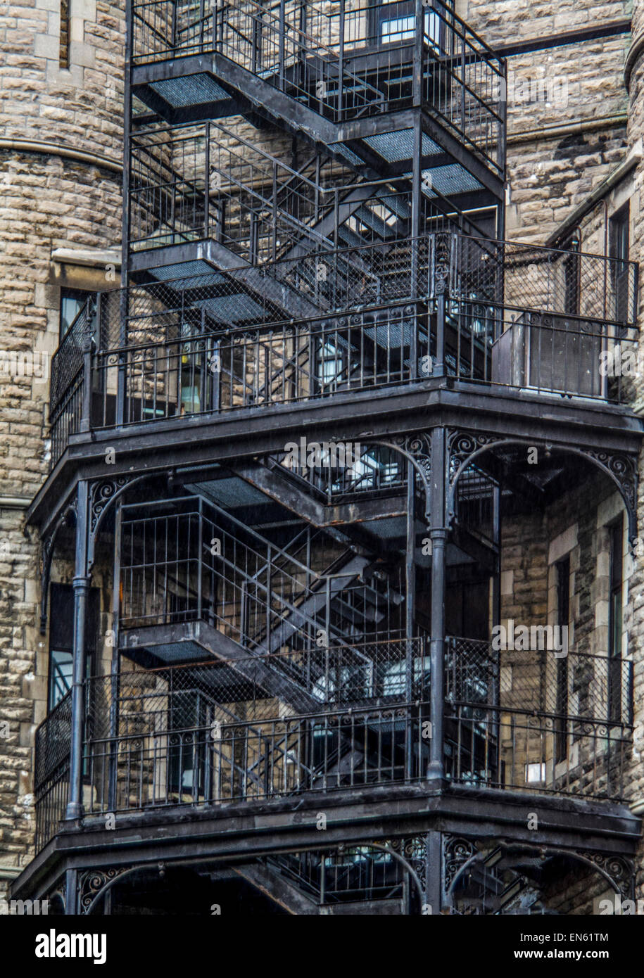Fire escape building architecture hi-res stock photography and images ...