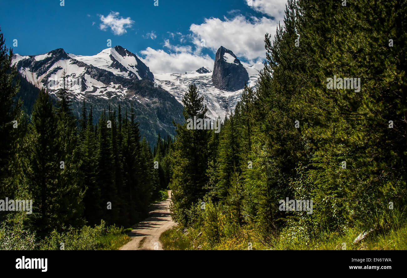 Hounds Tooth in Bugaboo Glacier Provincial Park, British Columbia ...