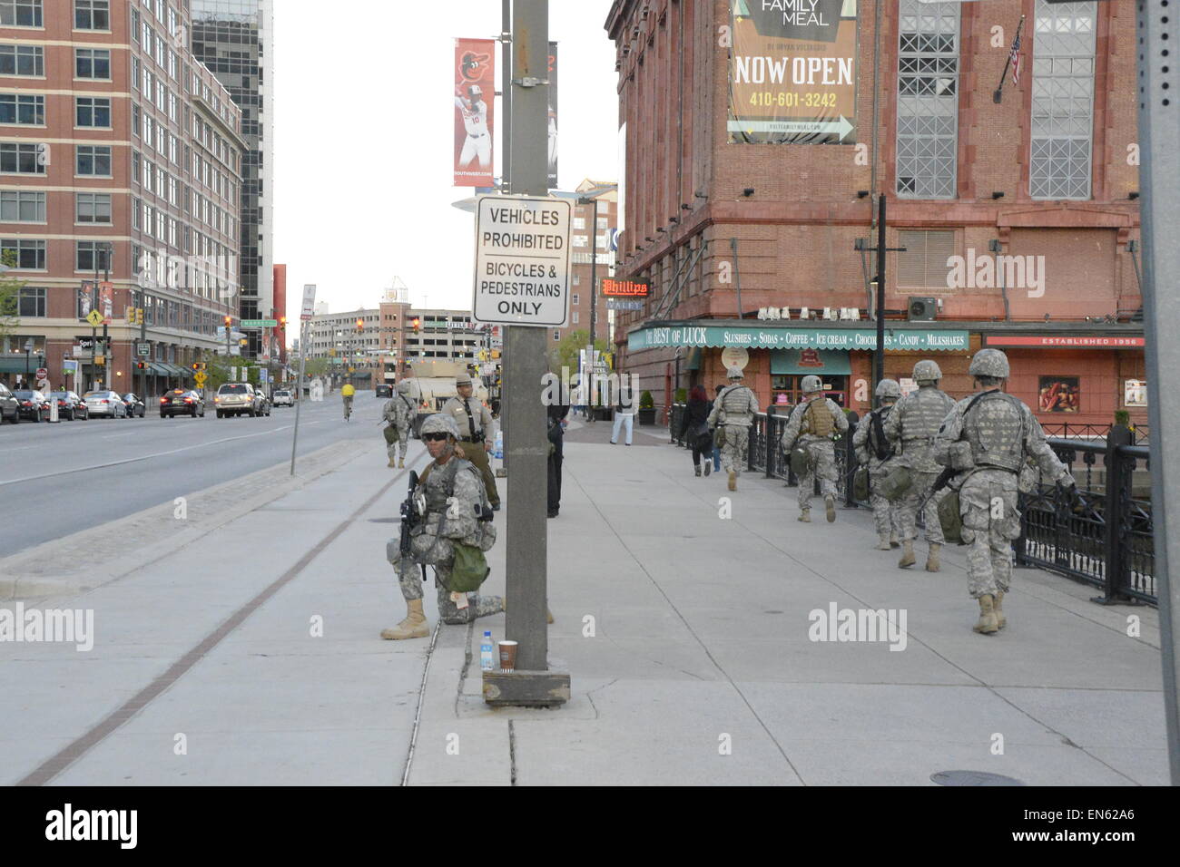 Baltimore, USA. 28th Apr, 2015. National Guard soldiers patrol in ...