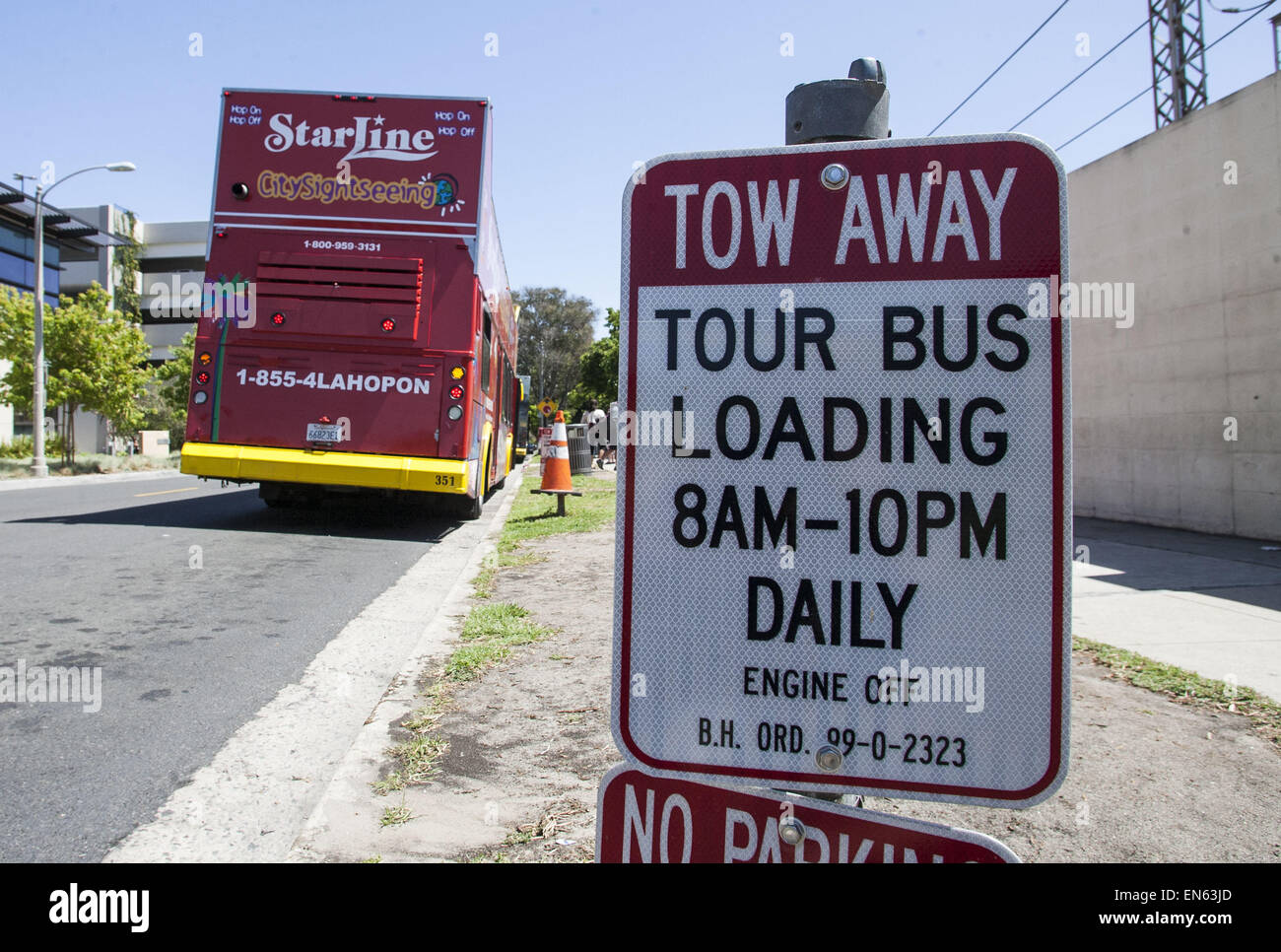 Los Angeles, California, USA. 8th Apr, 2015. Tour bus loading zone at ...