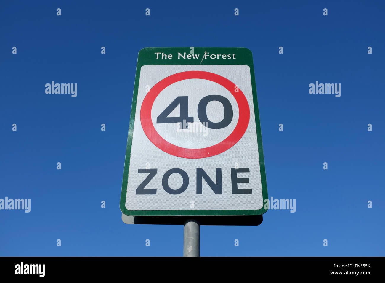 National forest sign hi-res stock photography and images - Alamy