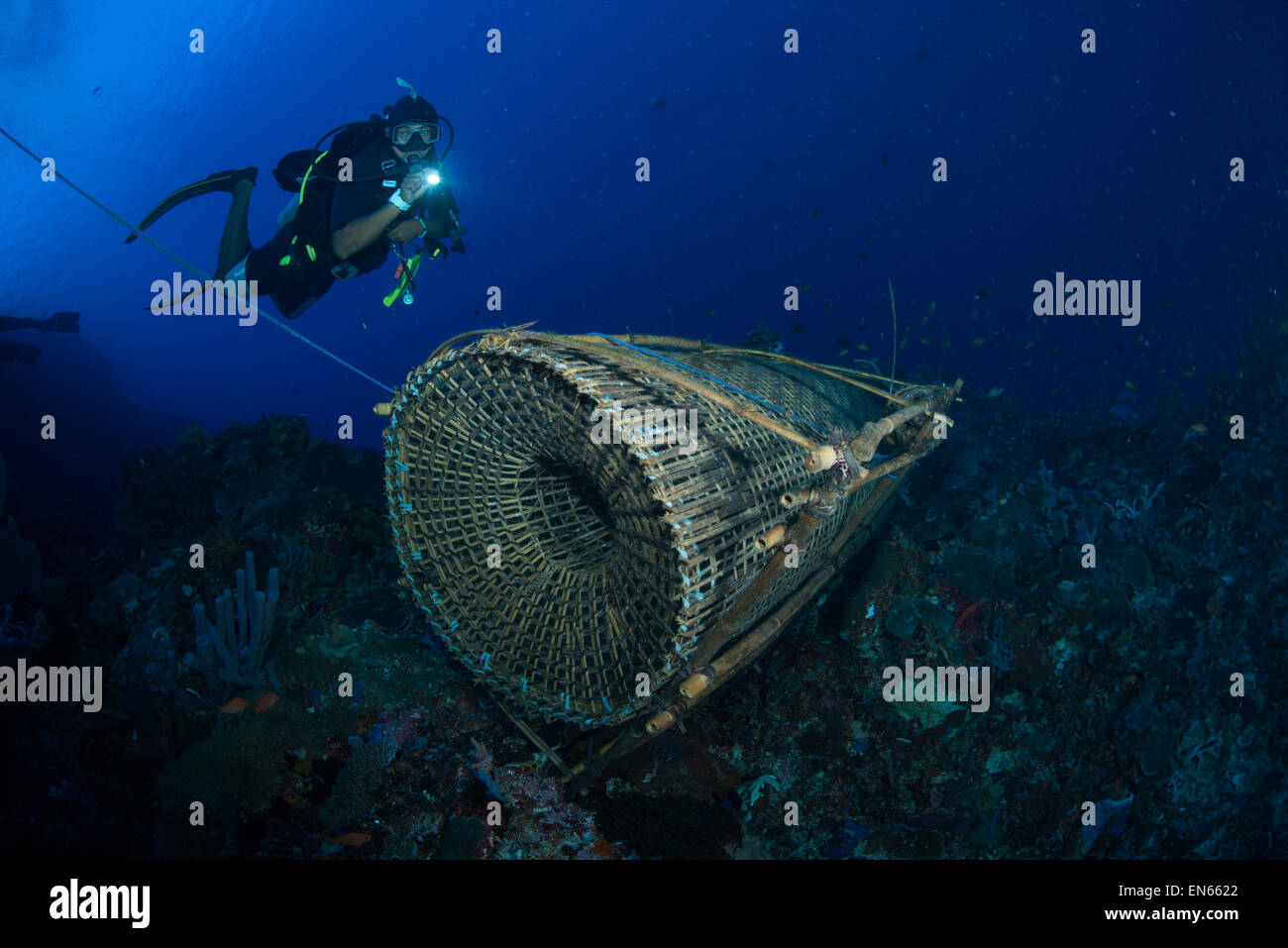 Bamboo fish trap hi-res stock photography and images - Alamy