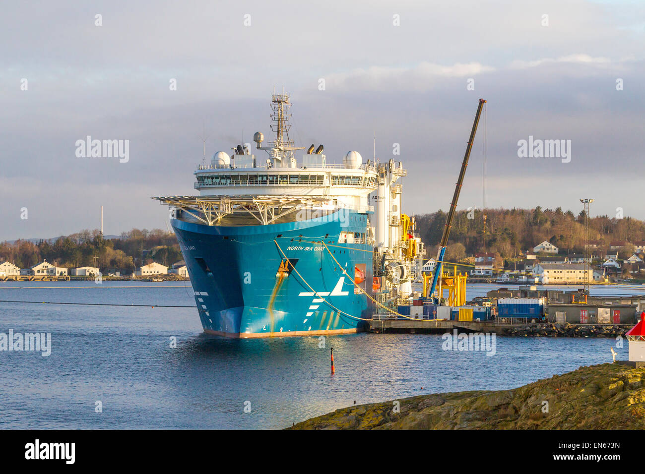 North sea giant vessel hi-res stock photography and images - Alamy