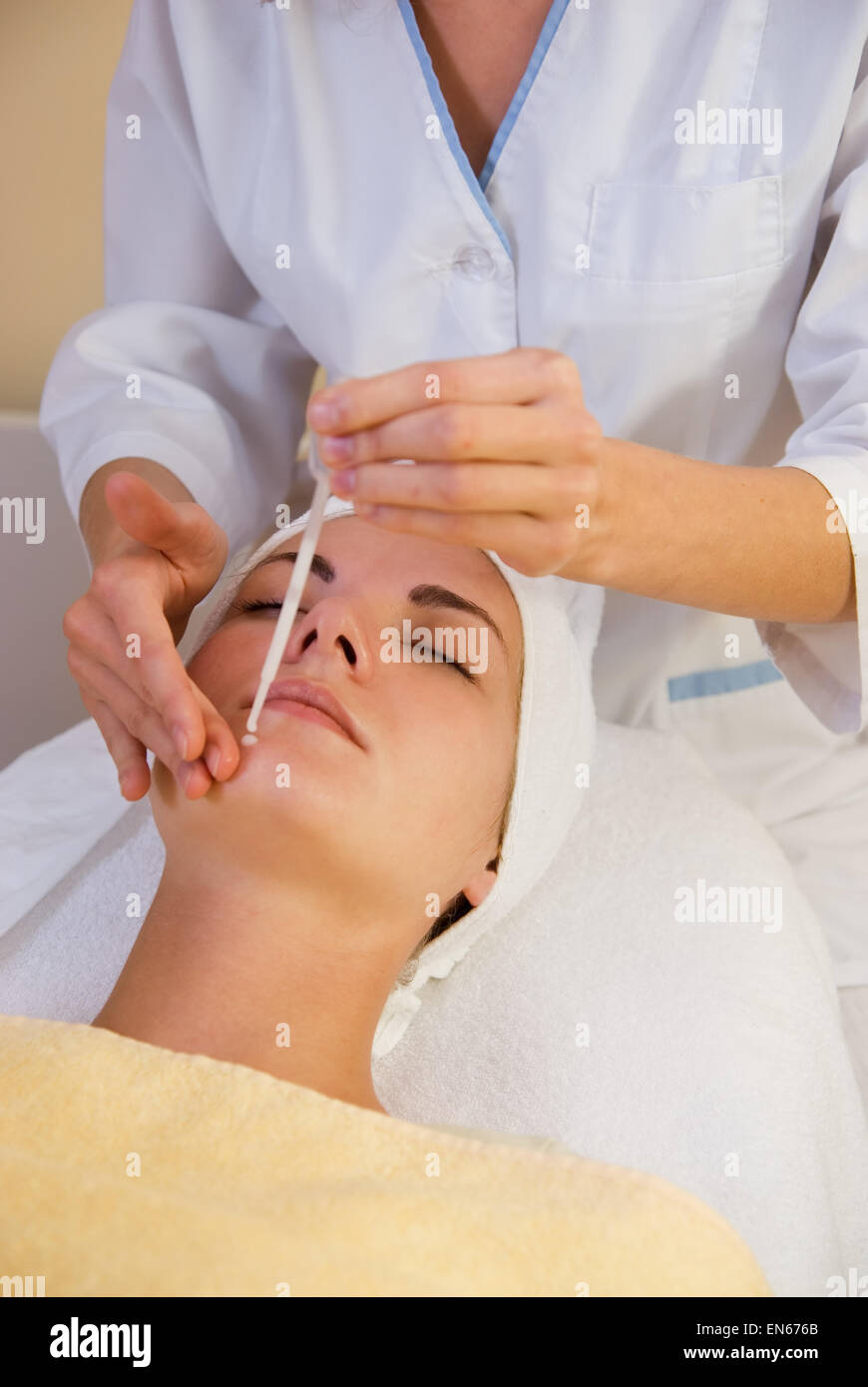Beautiful girl in spa salon Stock Photo - Alamy