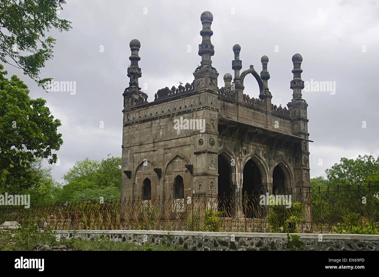 Carved Damadi Masjid, Ahmednagar, Maharashtra, India Stock Photo - Alamy