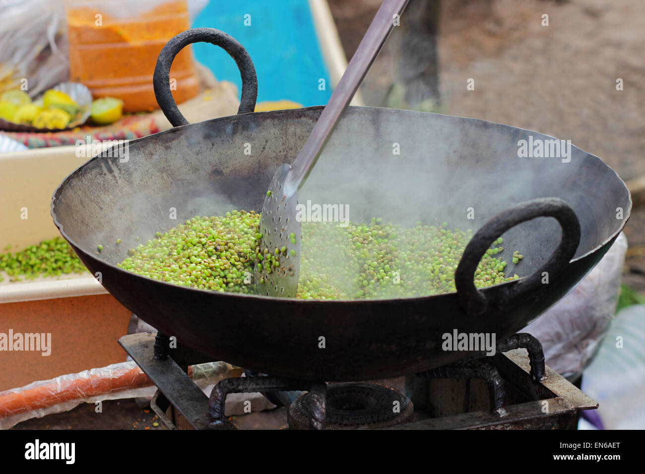 Roasting Hurda - Jawar crop (Sorghum Stock Photo - Alamy