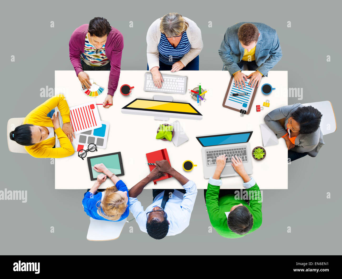 People working conference table hi-res stock photography and images - Alamy