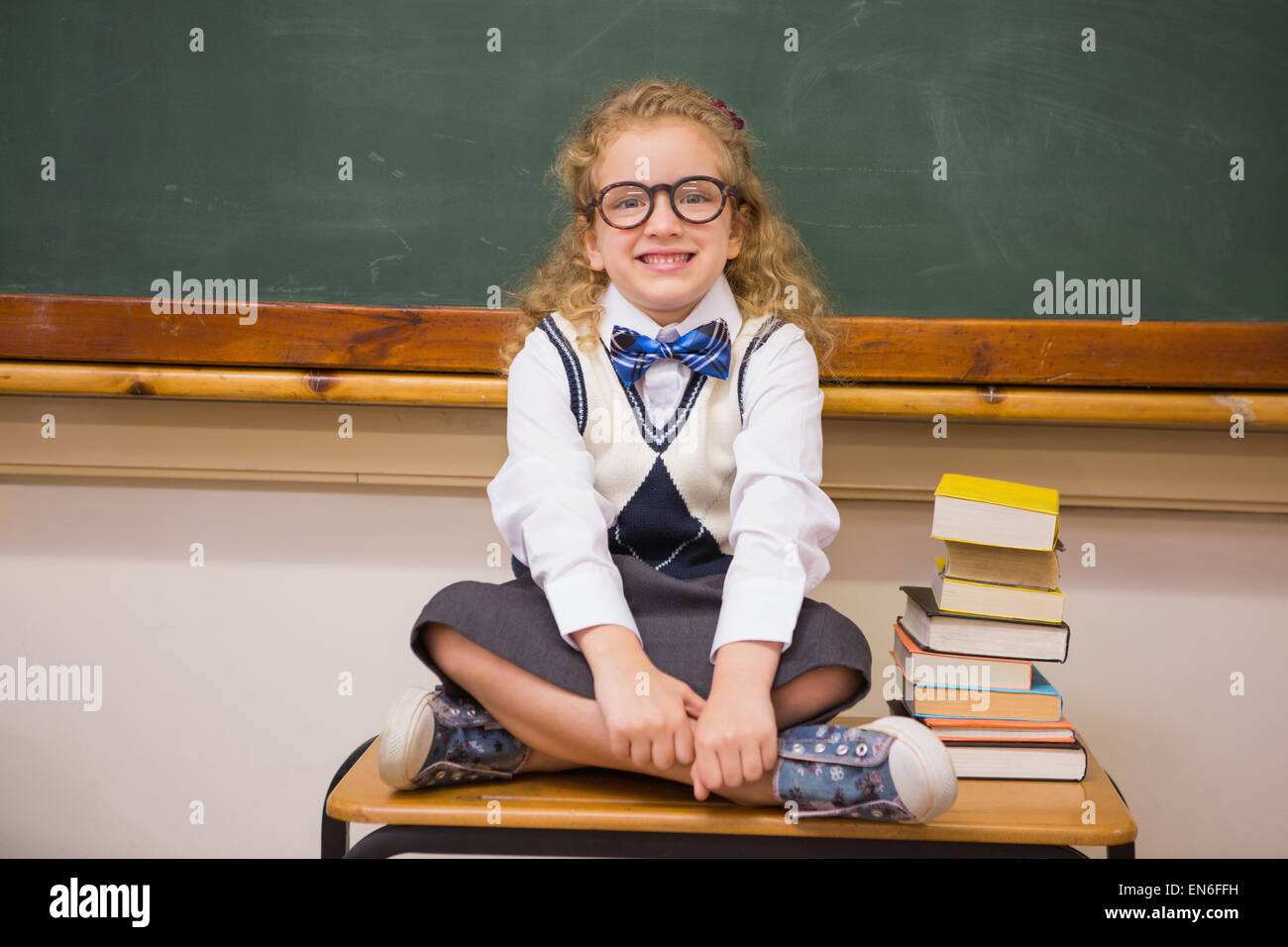 Pupil table hi-res stock photography and images - Alamy